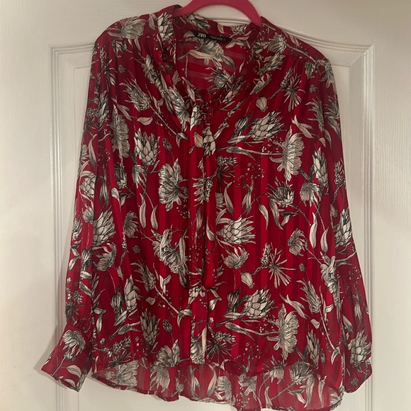 Zara | Tops | Red Floral Blouse | Poshmark